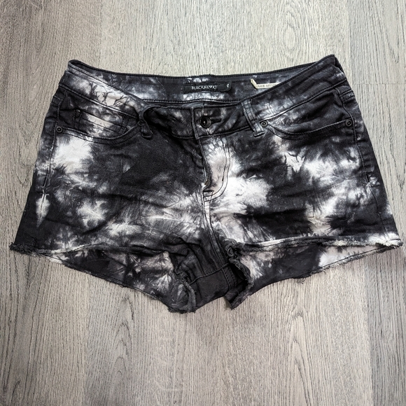 Blackheart | Shorts | Blackheart Black Tie Dye Low Rise Denim Jeans ...